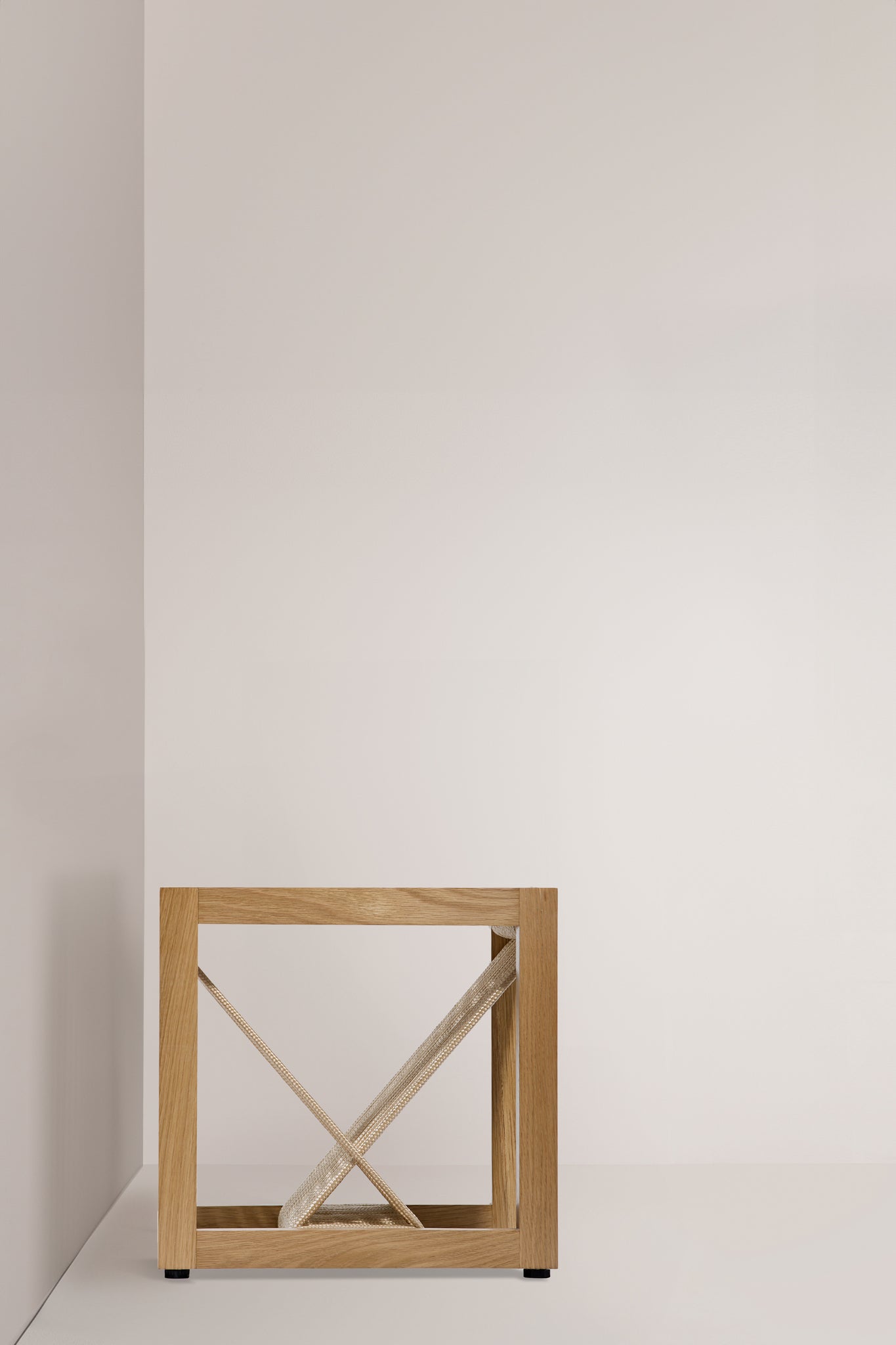 Illusion Stool – Khalid Shafar